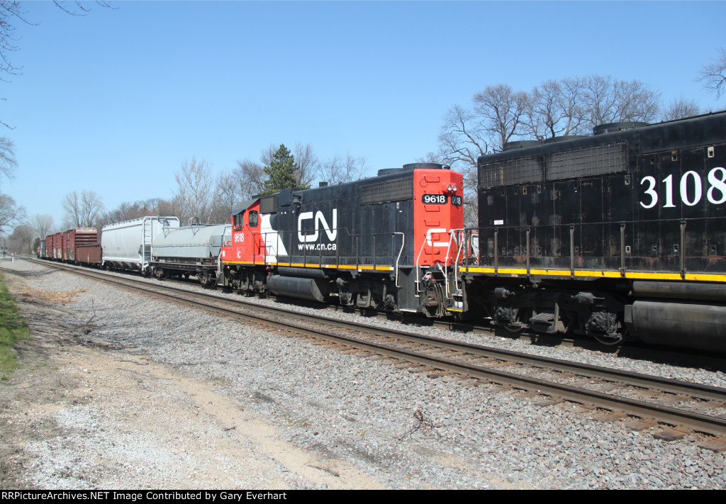 IC GP38-2 #9618 - Illinois Central in CN clothing